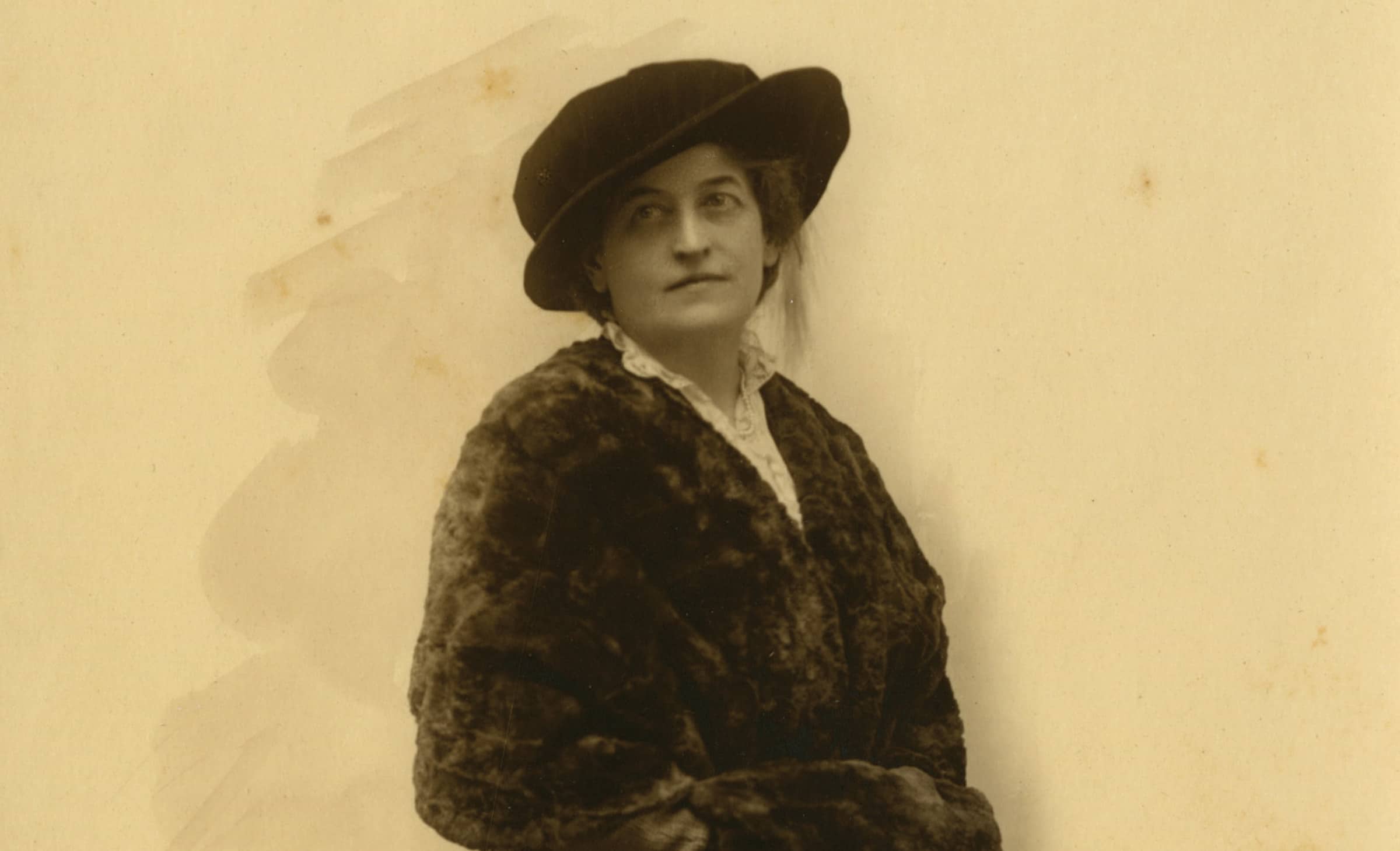 Juliette Gordon Low Pictures Juliette Gordon Low Differentiated Reading ...